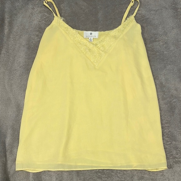 Socialite | Tops | Womens Yellow Tank | Poshmark